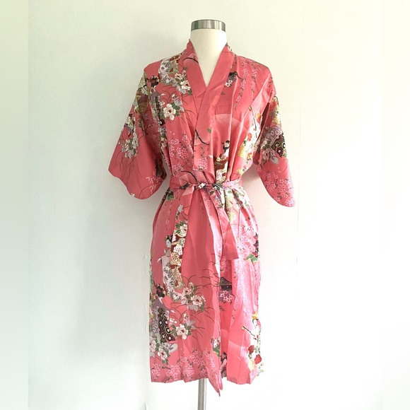 Vintage | Intimates & Sleepwear | Vintage Japanese Pink Floral Kimono ...